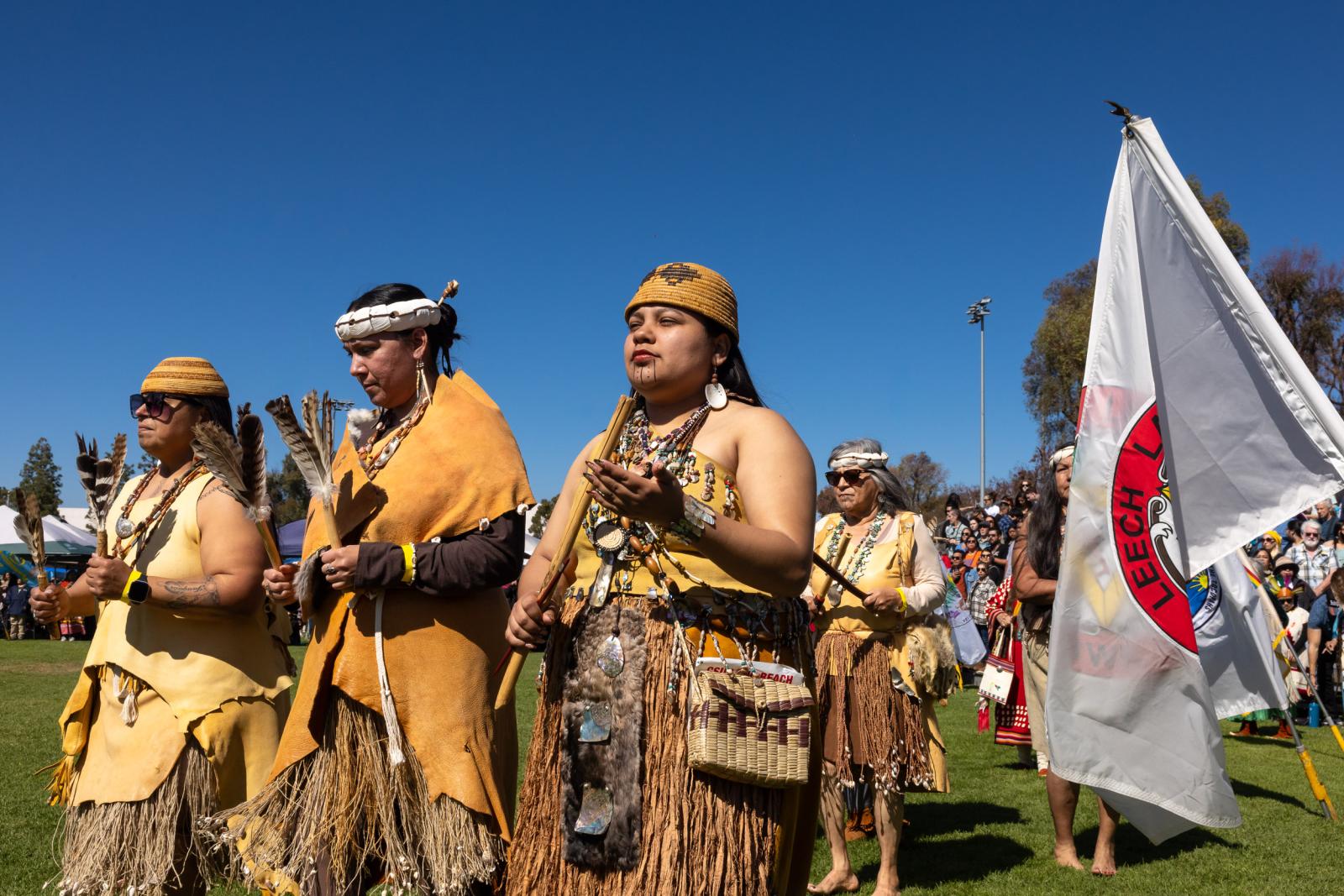 CSULB Pow Wow brings Native American communities together | California ...